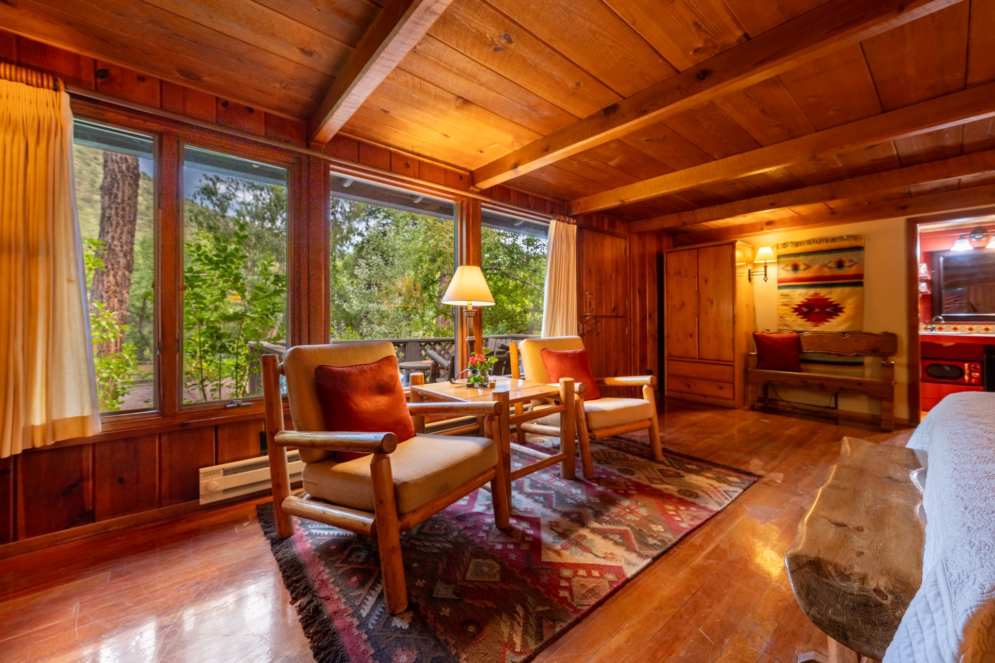 The Eagle - Briar Patch Inn